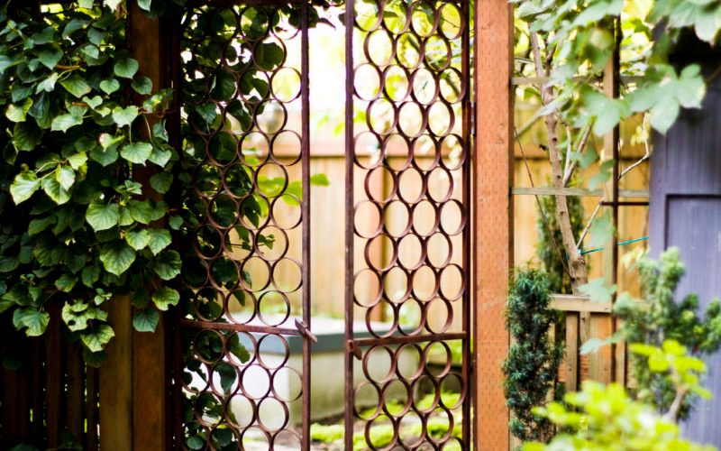 Outdoor Gates to Add Curb Appeal to Your Home - Sunset Magazine